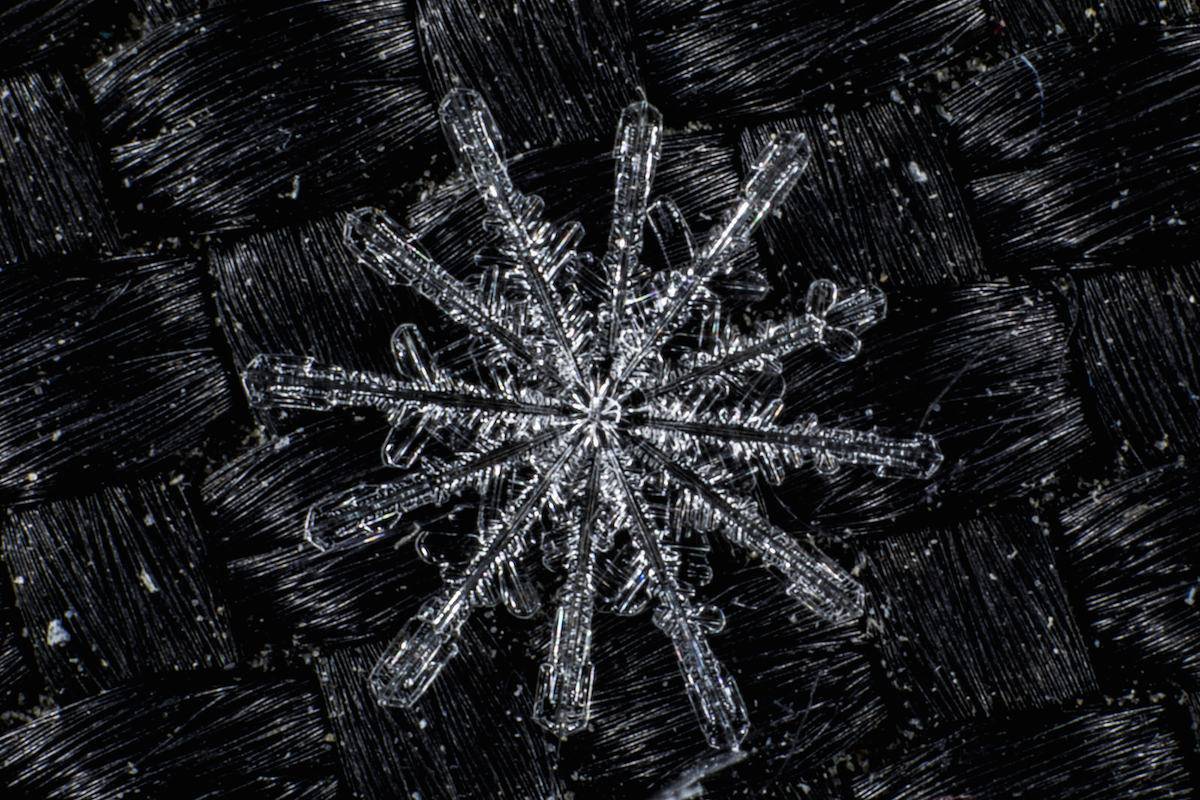 Físicos tentam construir um floco de neve perfeito - Ciberia